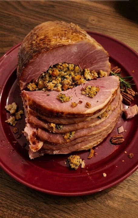 The Shocking Discovery Inside a Family’s Dinner That Left Them ...
